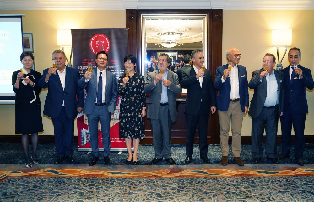 Exclusive Wine-Pairing Dinner for CCILC Members: Seasonal Hairy Crabs Pairing with a range of ...